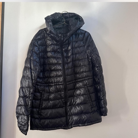 Uniqlo | Jackets & Coats | Navy Puffer Jacket Uniqlo | Poshmark